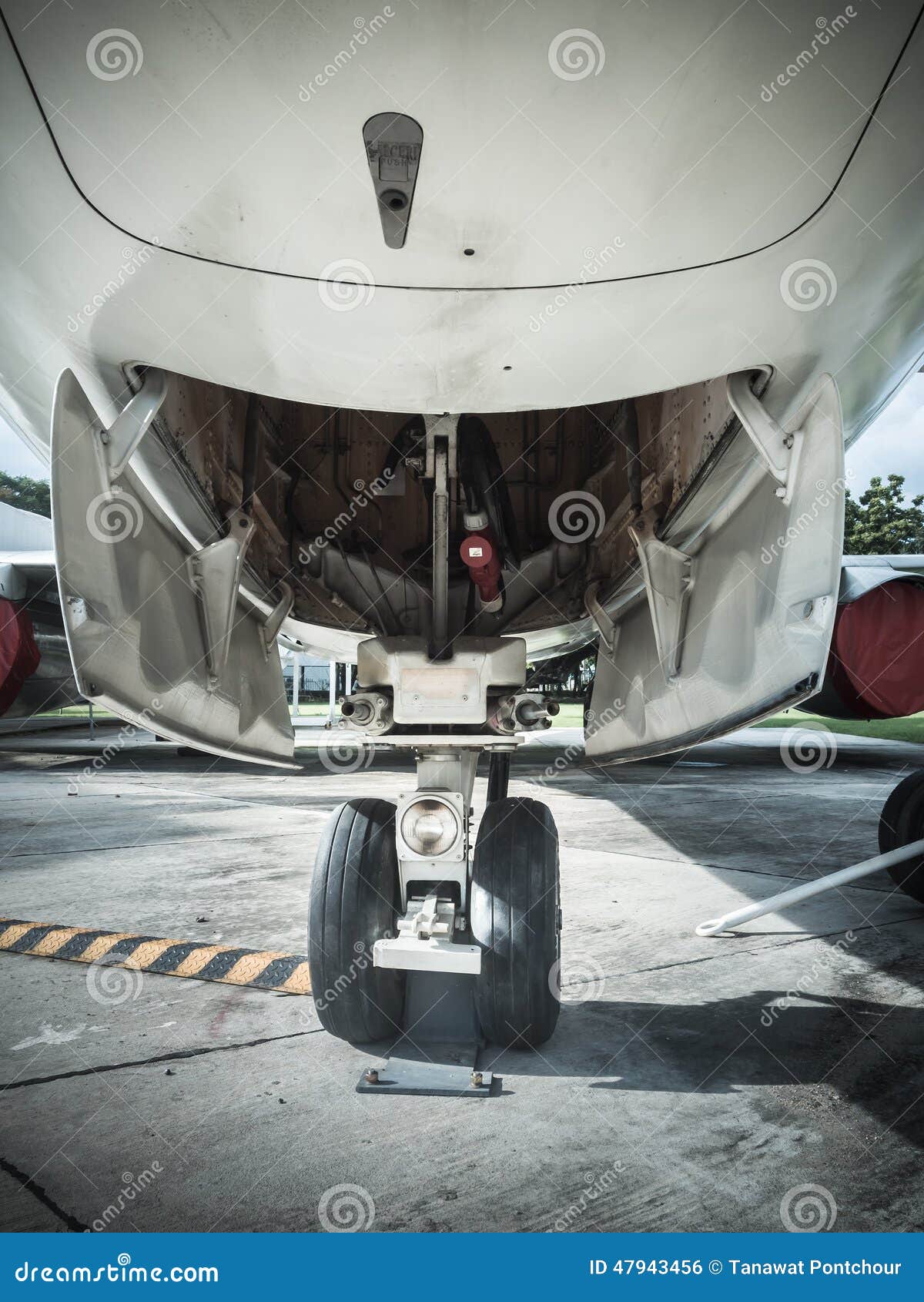Front Landing Wheel Aircraft Stock Photo - Image of journey ...
