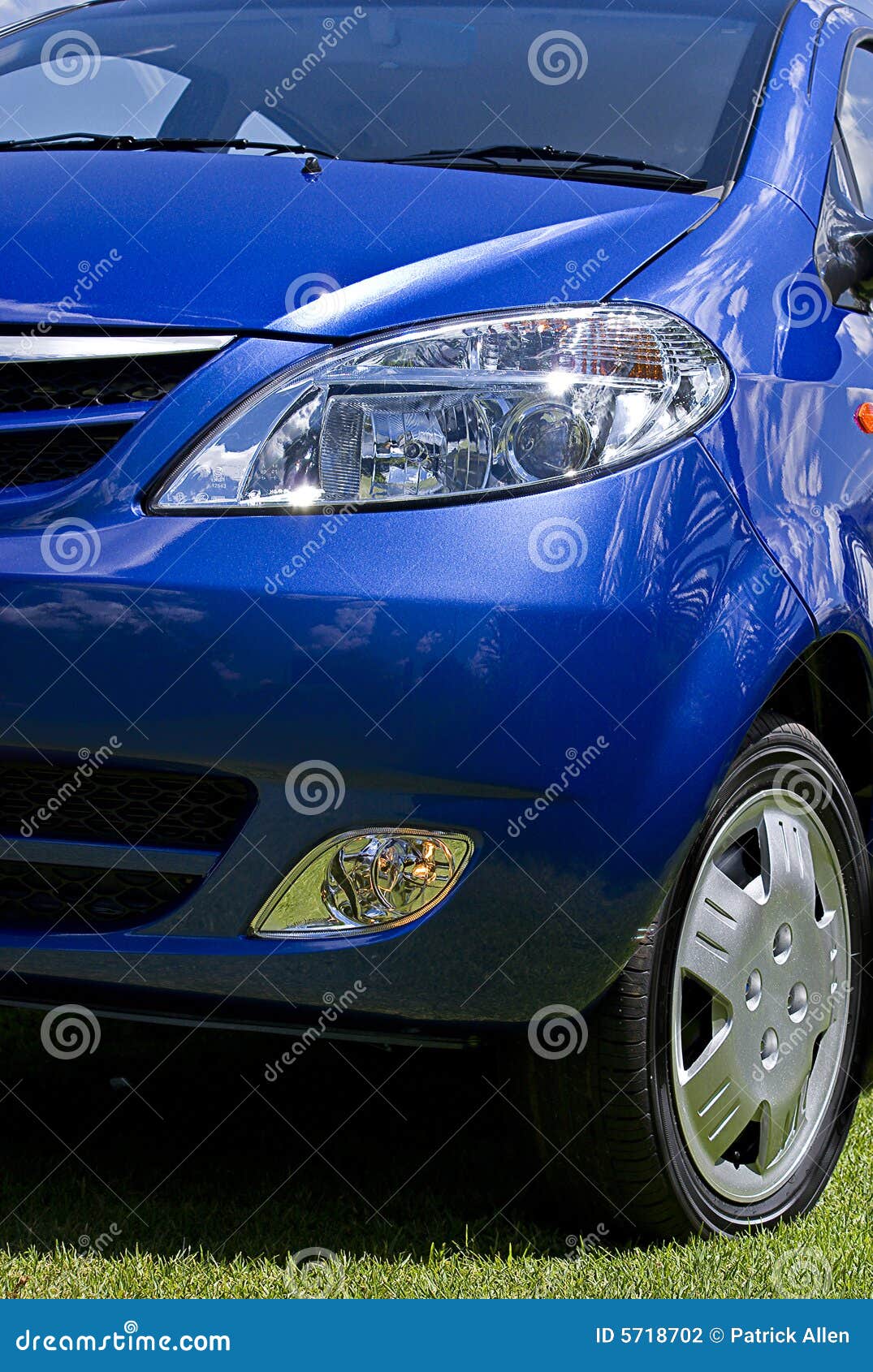 Front lights - Left stock photo. Image of signaling, kumho - 5718702