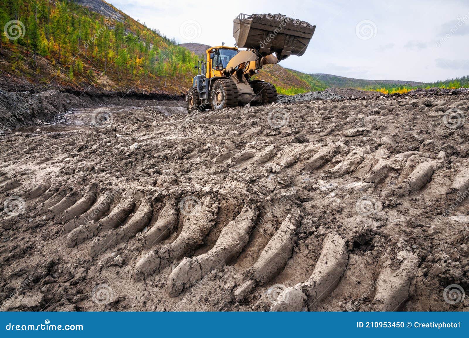 Front Loader in the Mountains of Eastern Siberia / Earthworks / Mining ...