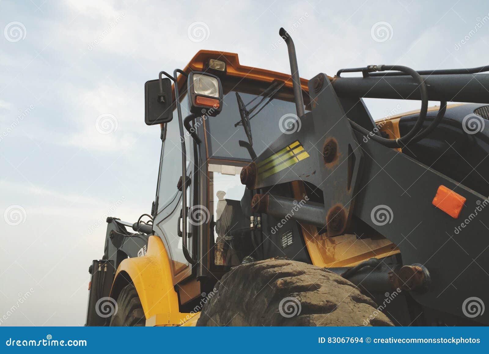 Front Loader Picture. Image: 83067694