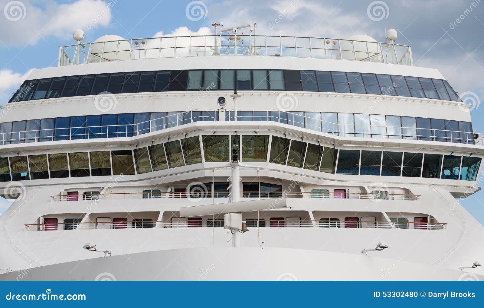 Front of Massive White Luxury Cruise Ship Stock Photo - Image of port ...