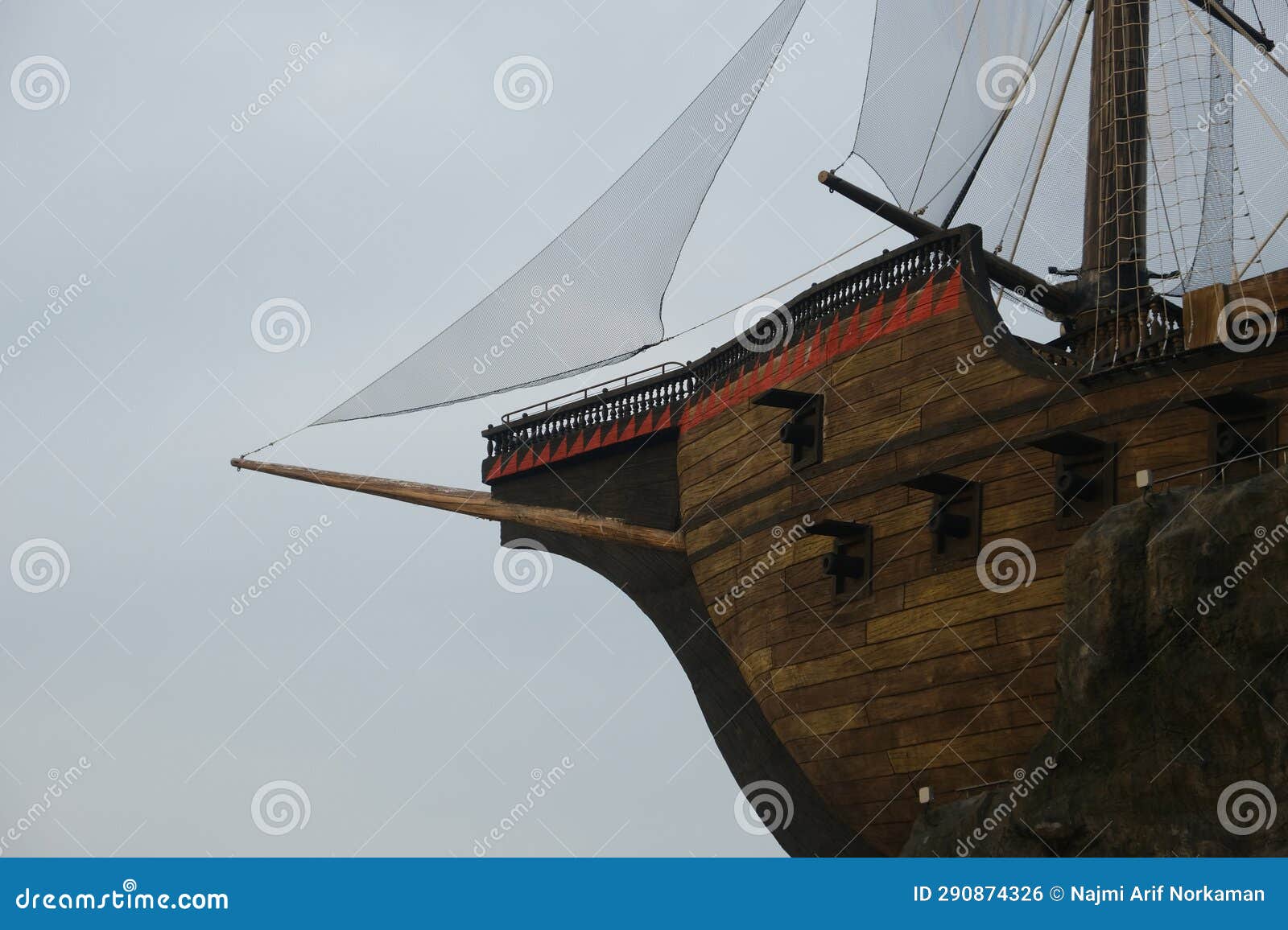 Front pirate ship editorial photo. Image of nautical - 290874326