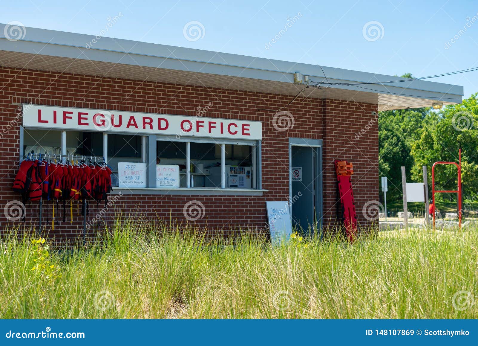 Lifeguard Office at a Beach Stock Image - Image of lawn, exterior ...
