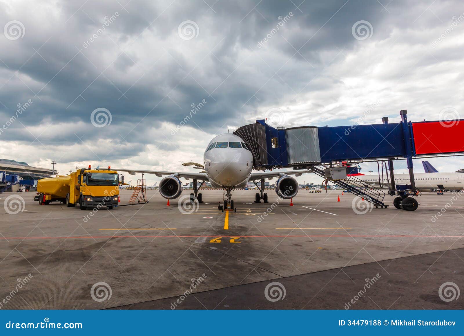 Front View of Airplane at Gate Stock Photo - Image of fuselage, gate ...