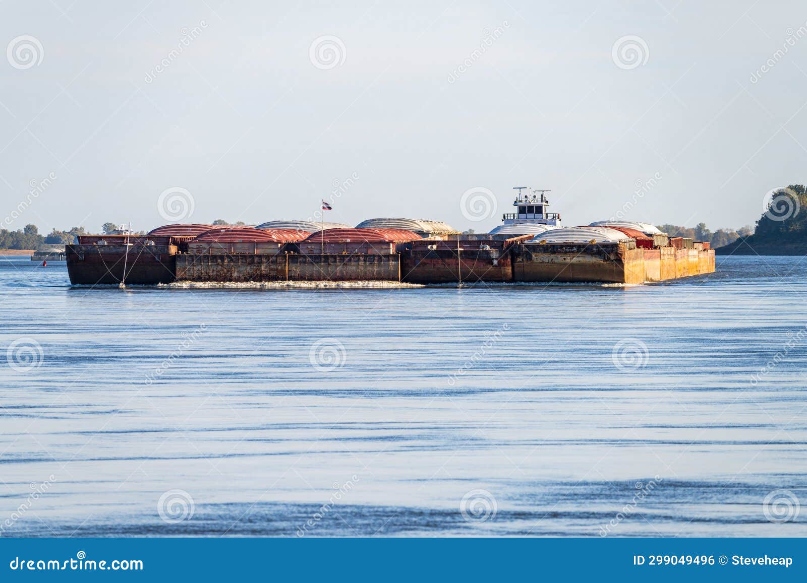 Front View of Approaching Freight Barges Coming Upstream on Mississippi ...