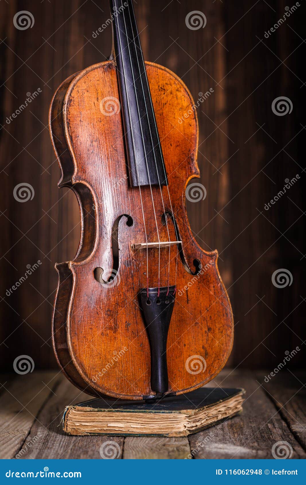 Front View of a Classical Old Violin Stock Photo - Image of music ...