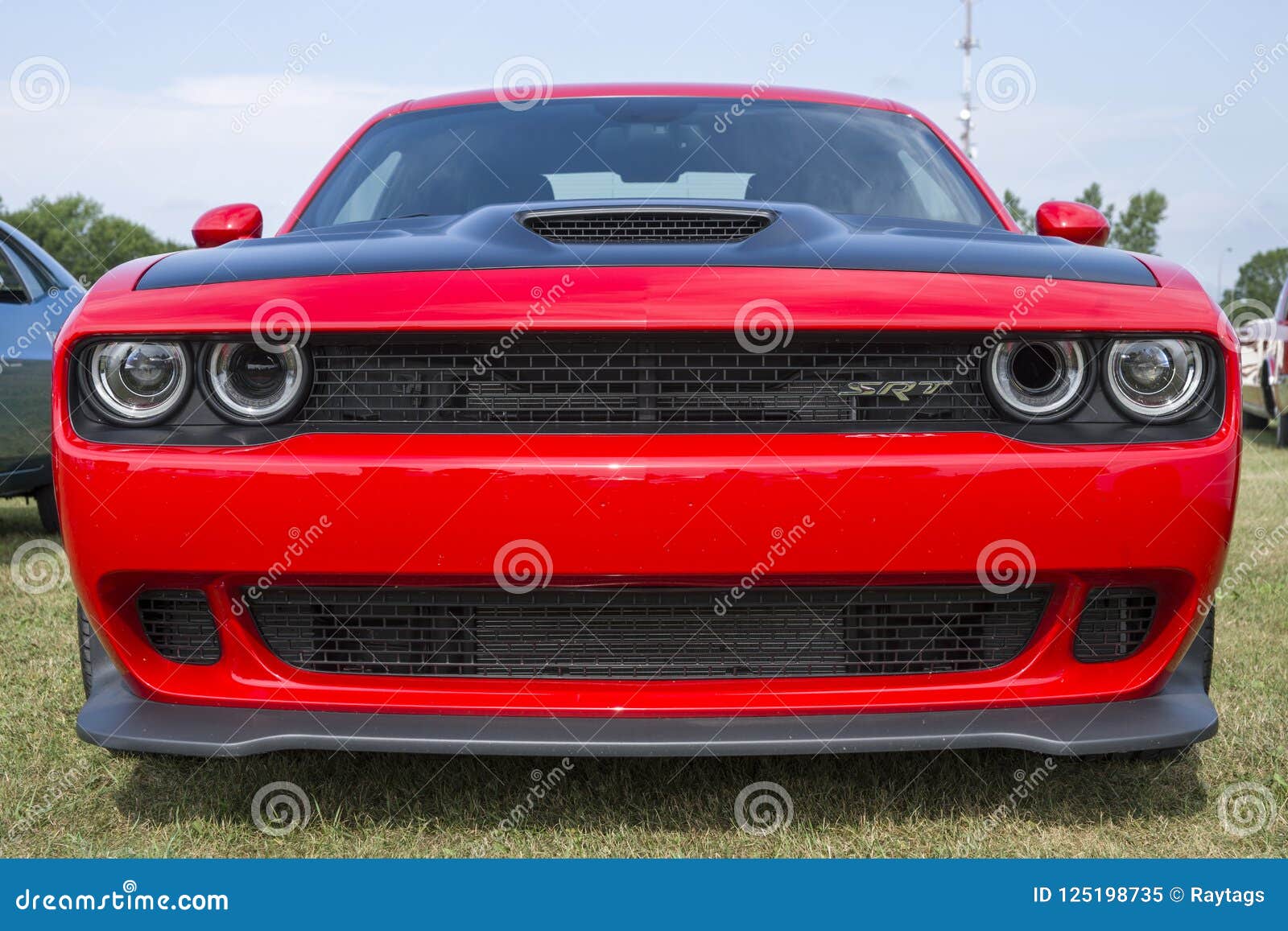Dodge challenger front end editorial image. Image of mopar - 125198735