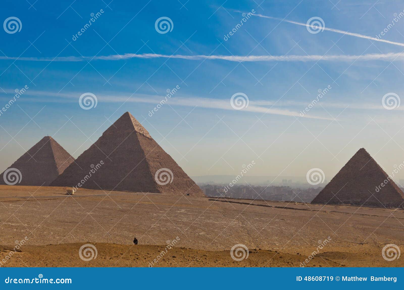 Front View of Great Pyramid Editorial Stock Image - Image of egypt ...
