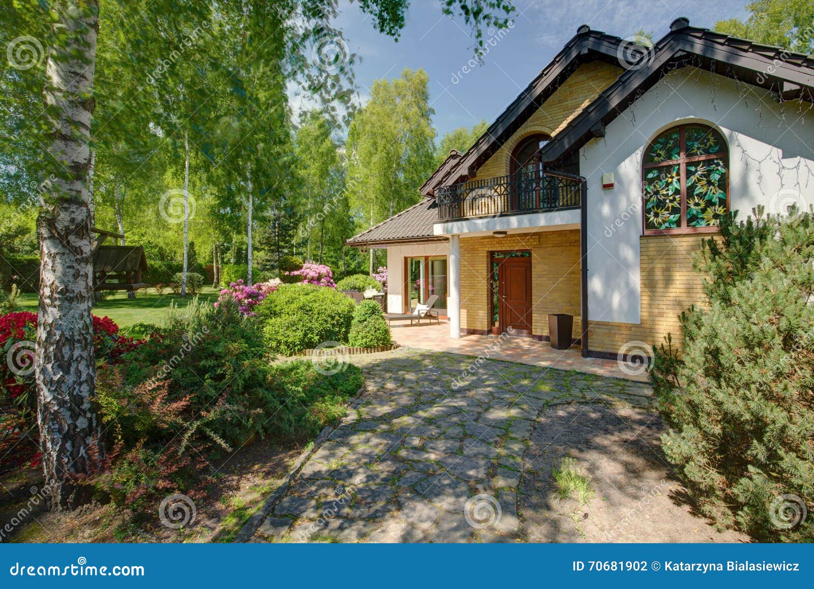 Front view of the house stock photo. Image of architecture - 70681902