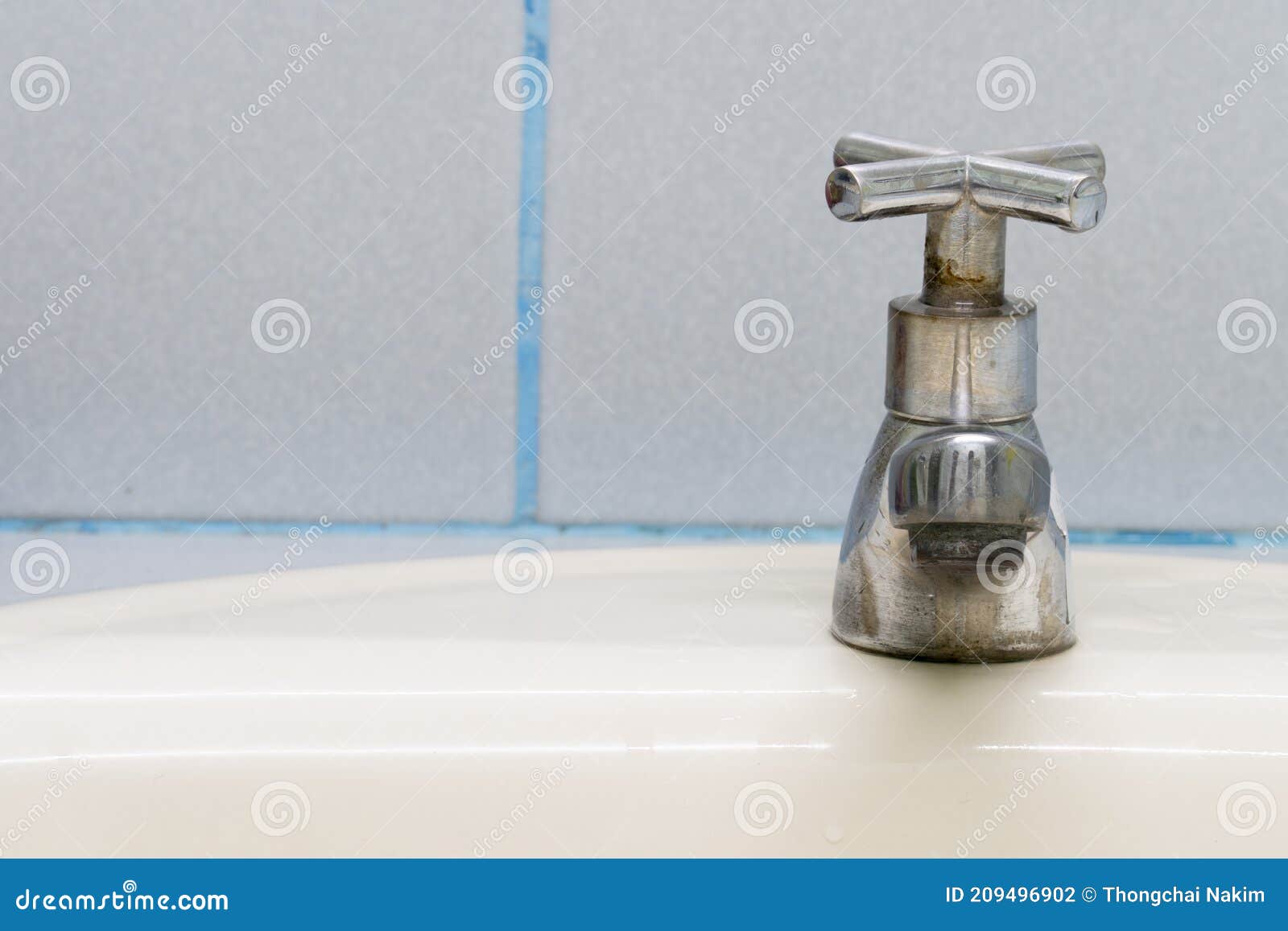 Front View of Old Faucet in the Old Bathroom. Stock Photo - Image of ...