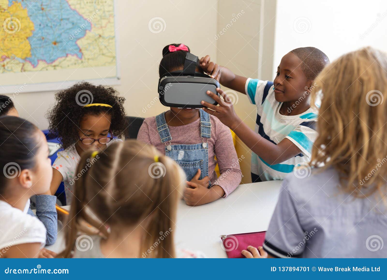 Schoolkids Using Virtual Reality Headset in Classroom Stock Image ...