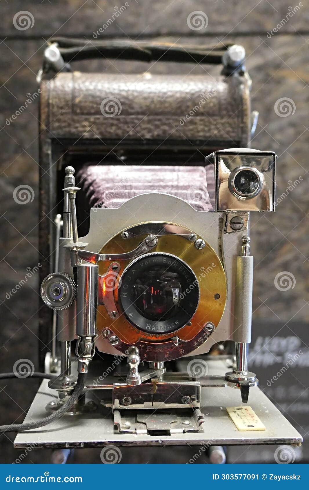 Front View of Vintage Large Format Bellow Camera Loyd 8x10 Manufactured ...