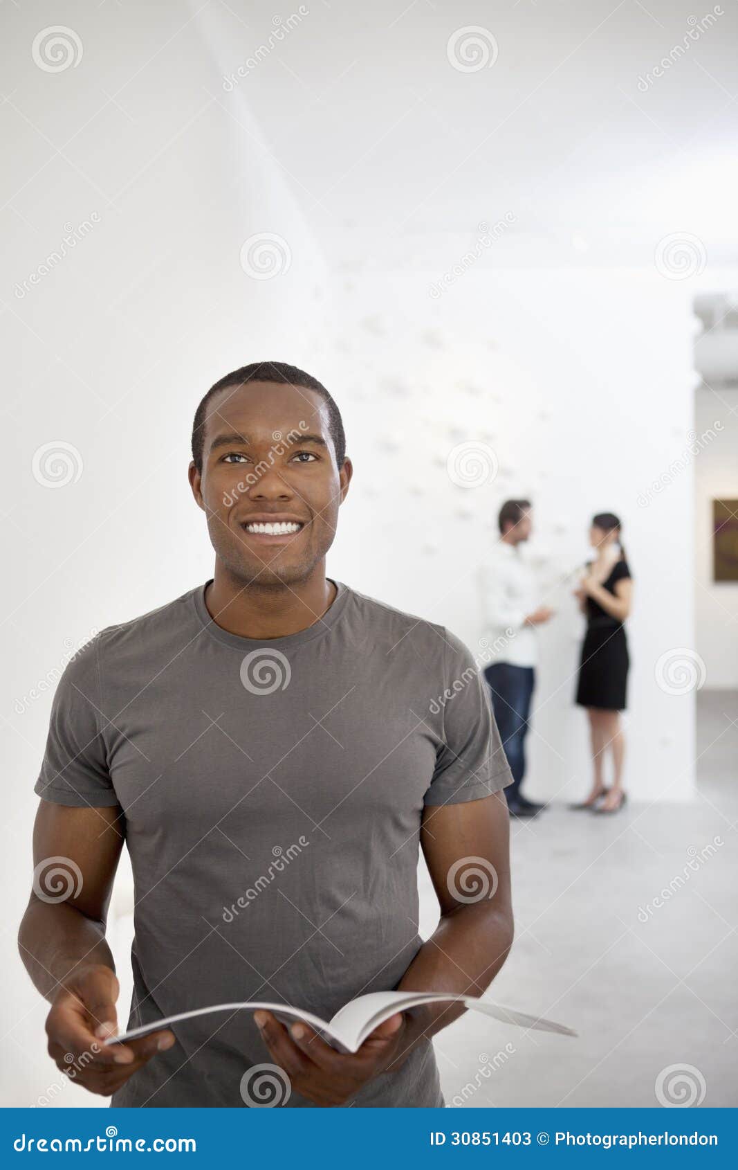 Front View of Young Man in Casual Looking Up Stock Image - Image of ...