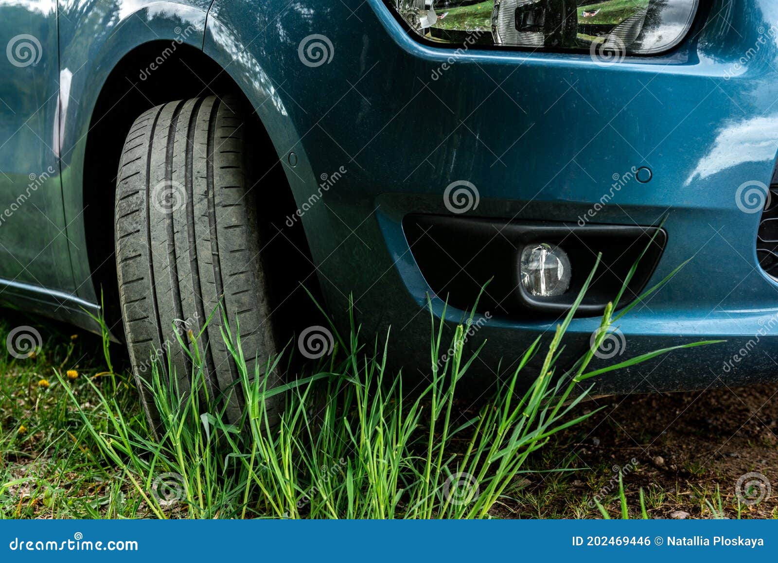 Front Wheel of the Car is Turned Outwards. Stock Photo - Image of ...