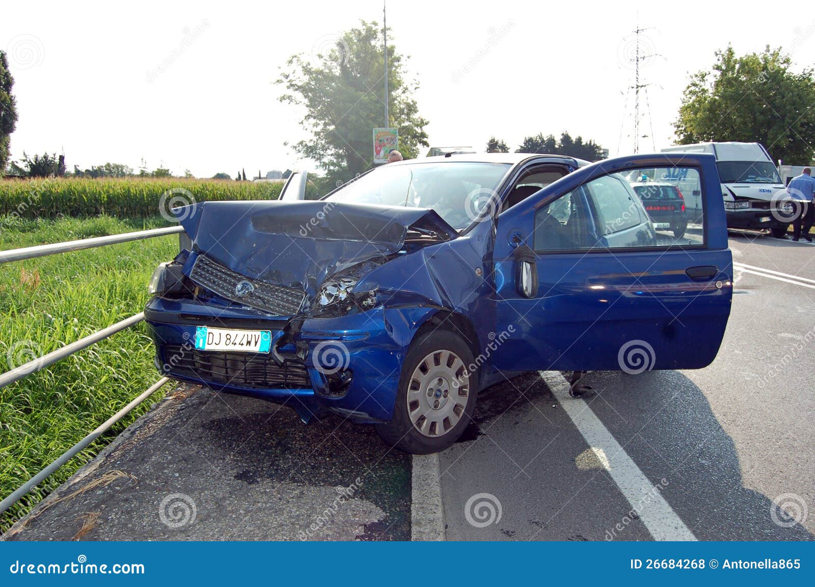 Frontale botsing redactionele stock foto. Image of gebeurtenis - 26684268