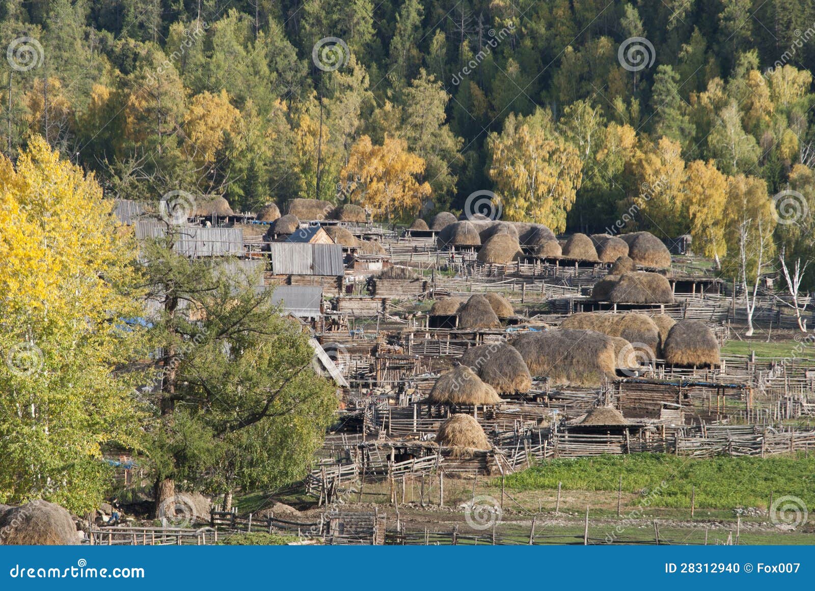 Frontier village stock photo. Image of hamlets, living - 28312940