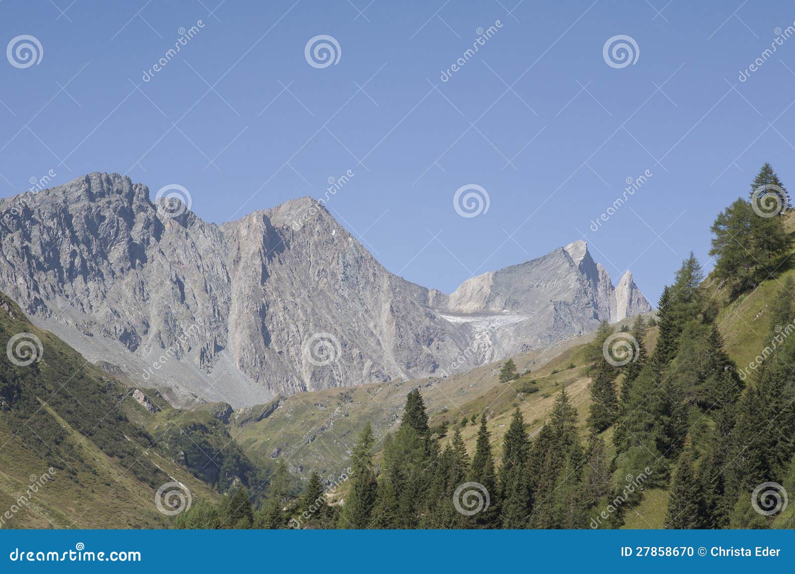 Frosnitz Valley in East Tyrol Stock Photo - Image of mountains, tree ...