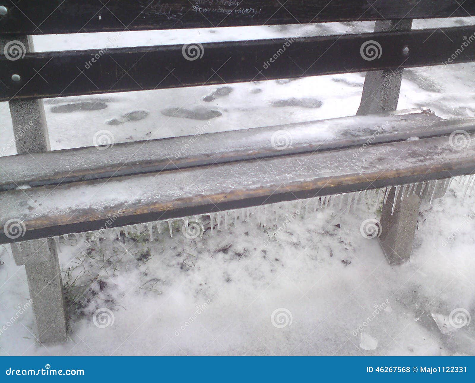 Frozen bench stock photo. Image of bench, winter, frozen - 46267568