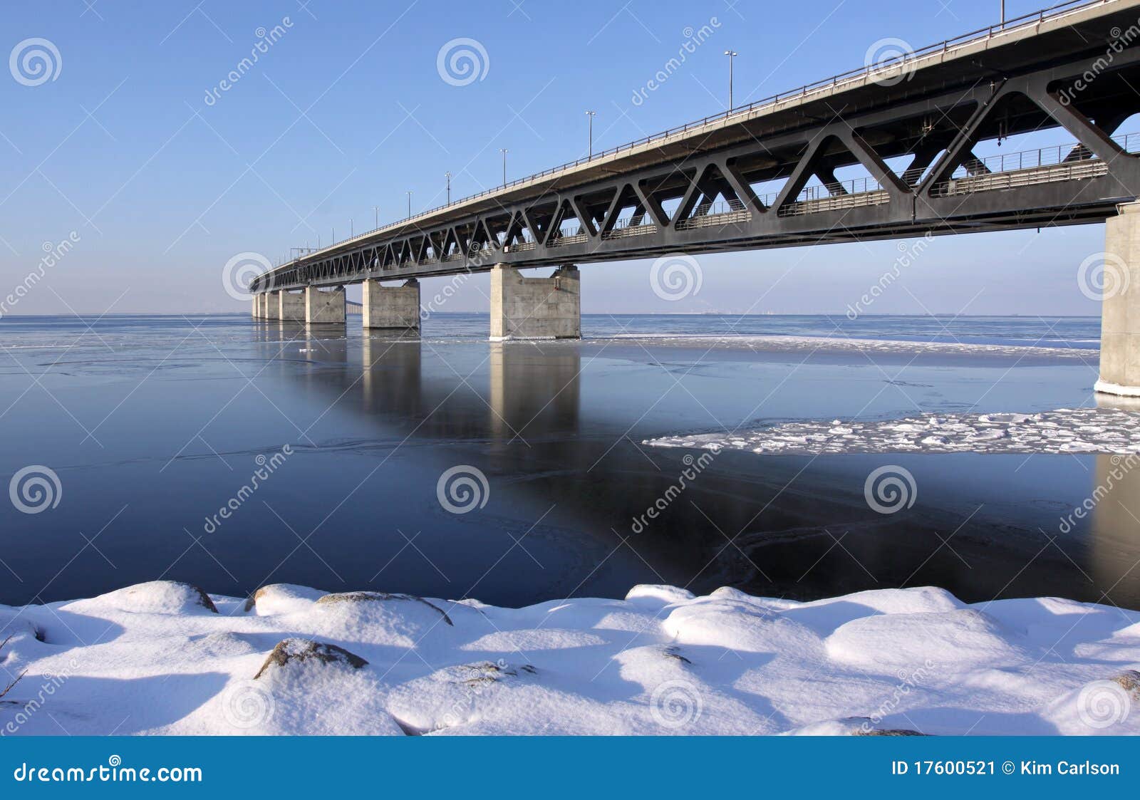 Frozen bridge stock image. Image of continue, neverending - 17600521
