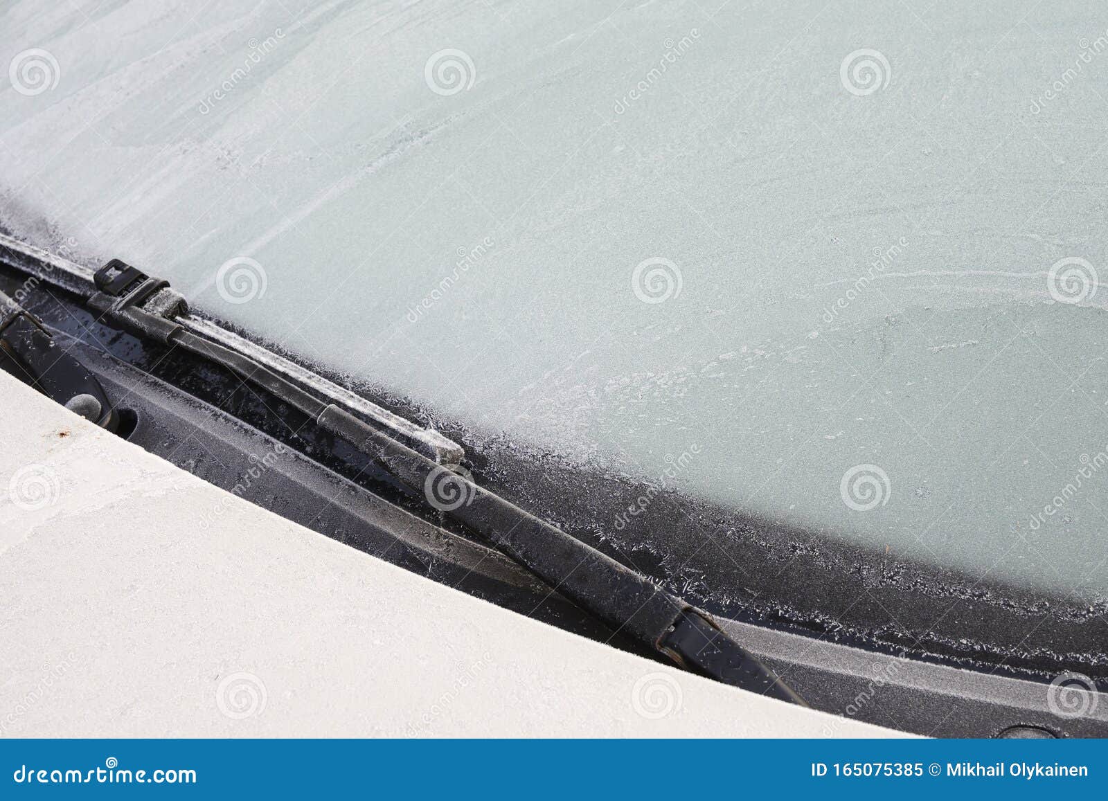 Frozen Car Windshield in Winter Stock Image - Image of seasonal, season ...