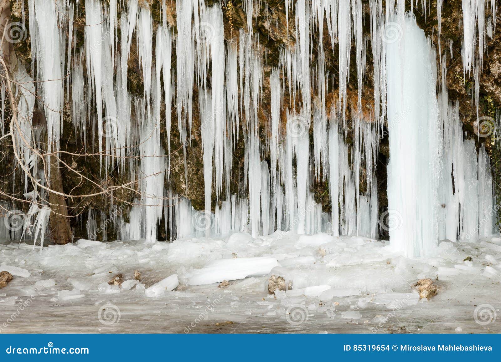 Frozen Cave with Big Sharp Icicles Stock Photo - Image of spike, arctic ...