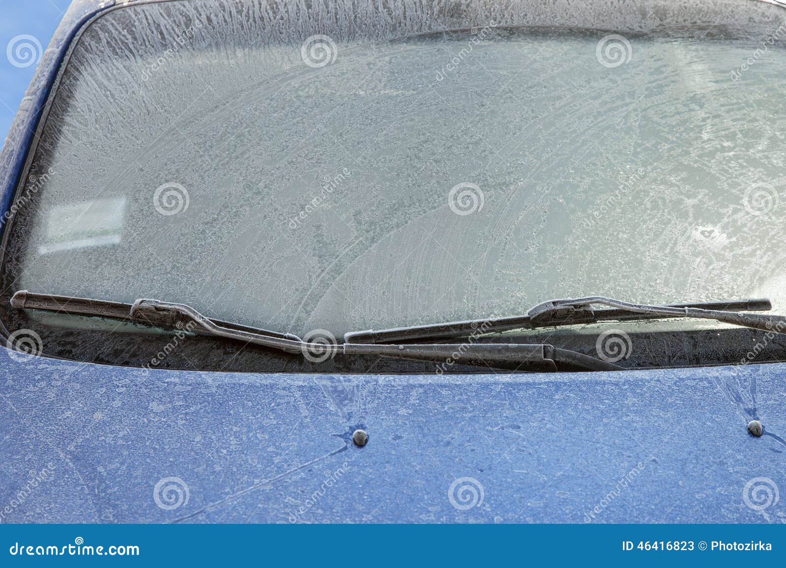 Frozen Front Windshield of Car Stock Image - Image of frosty, morning ...