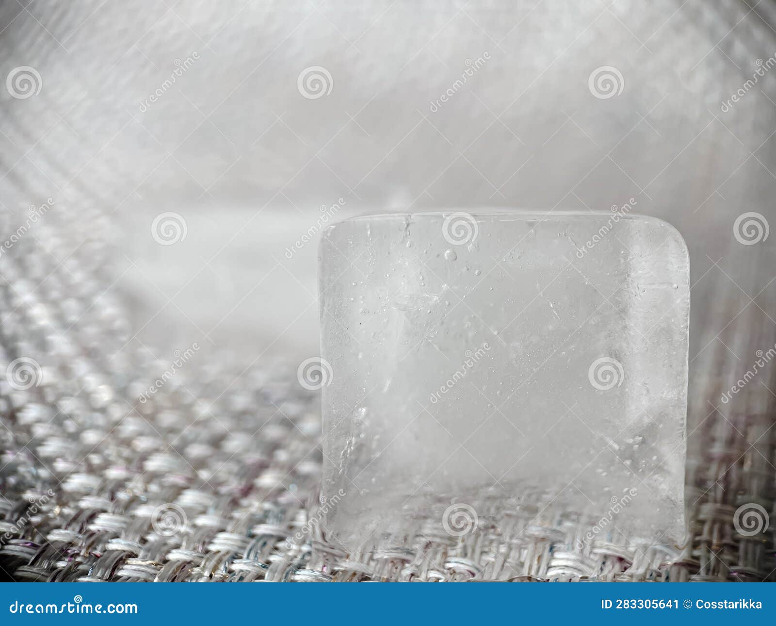 Ice cubes in macro view stock image. Image of drop, light - 283305641