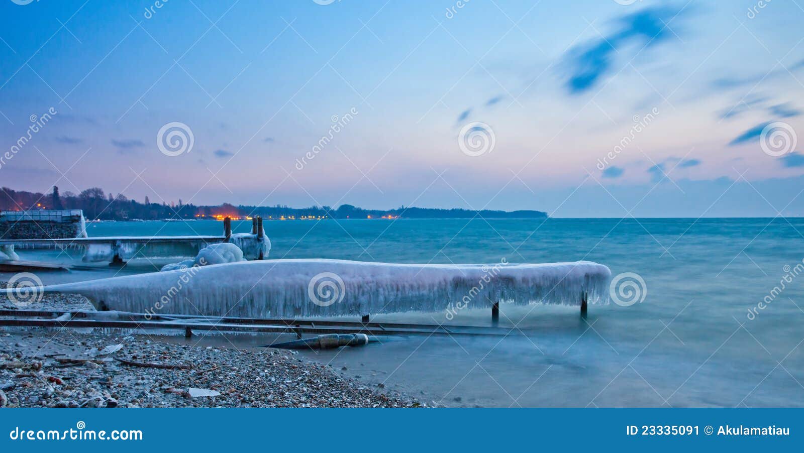 Frozen Jetty at Nyon, Switzerland Stock Image - Image of jetty, drop ...
