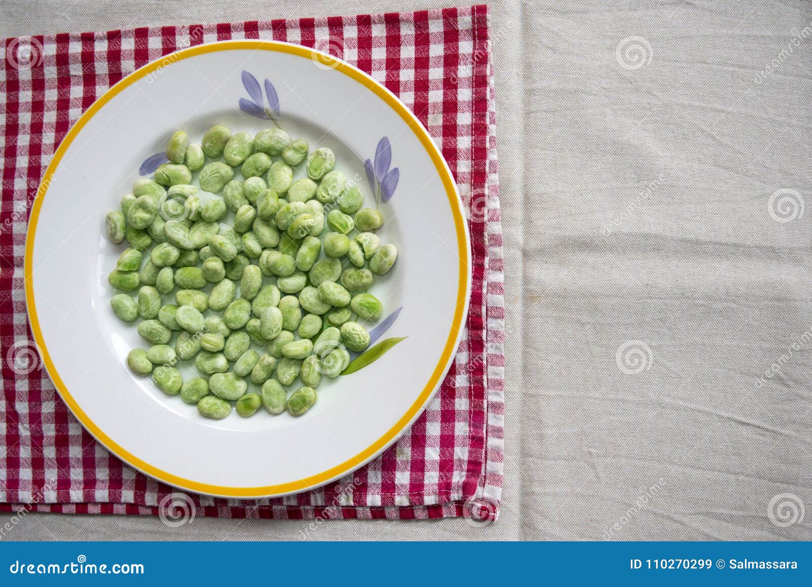 Frozen peeled broad beans stock image. Image of green - 110270299
