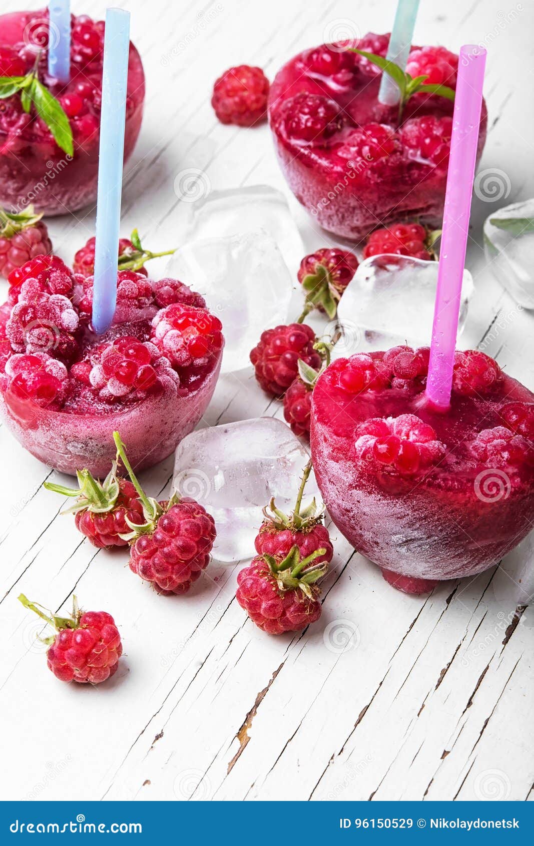 Frozen raspberry juice stock image. Image of cold, cocktail - 96150529