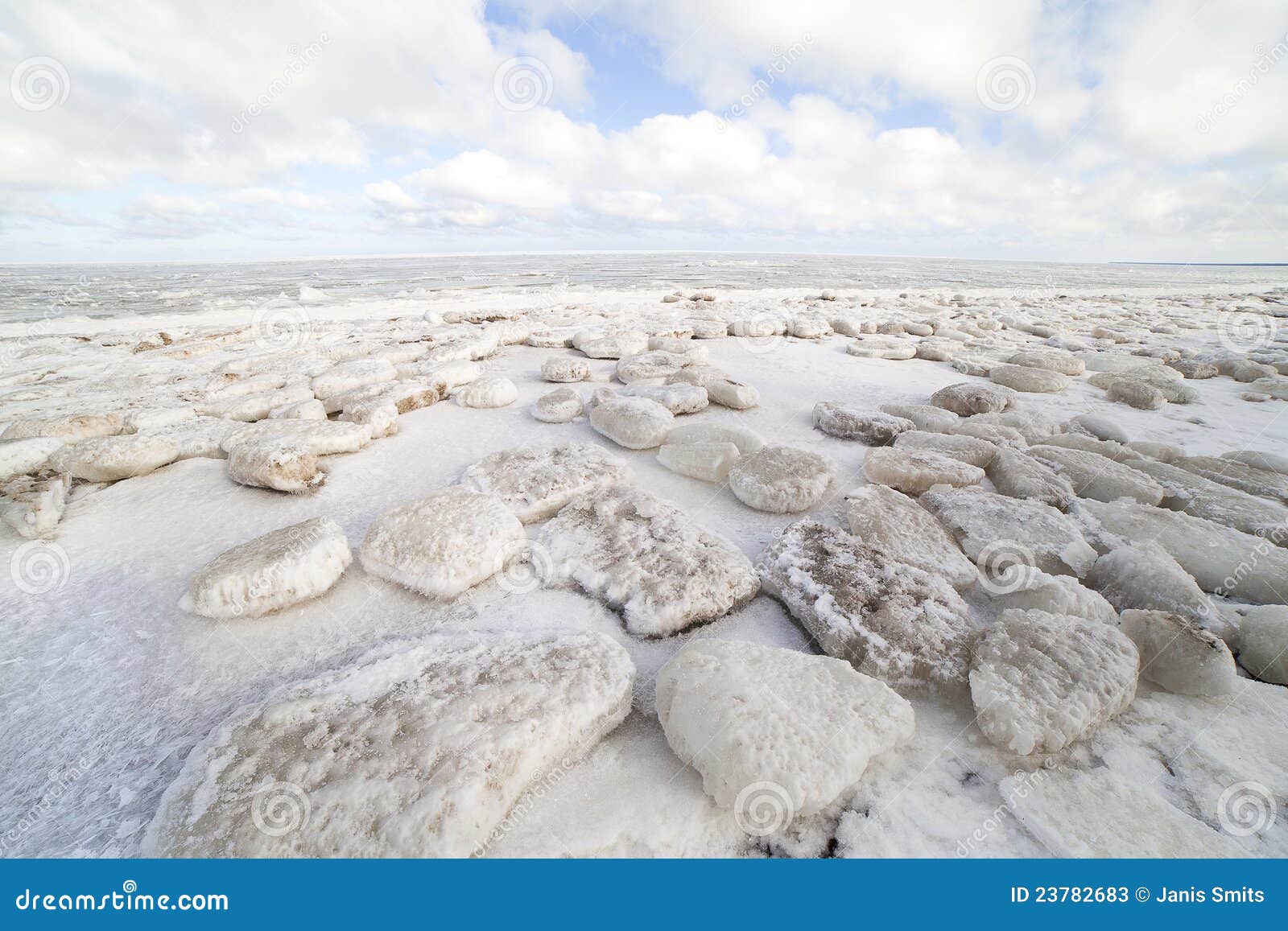 Frozen sea. stock image. Image of horizon, snow, water - 23782683
