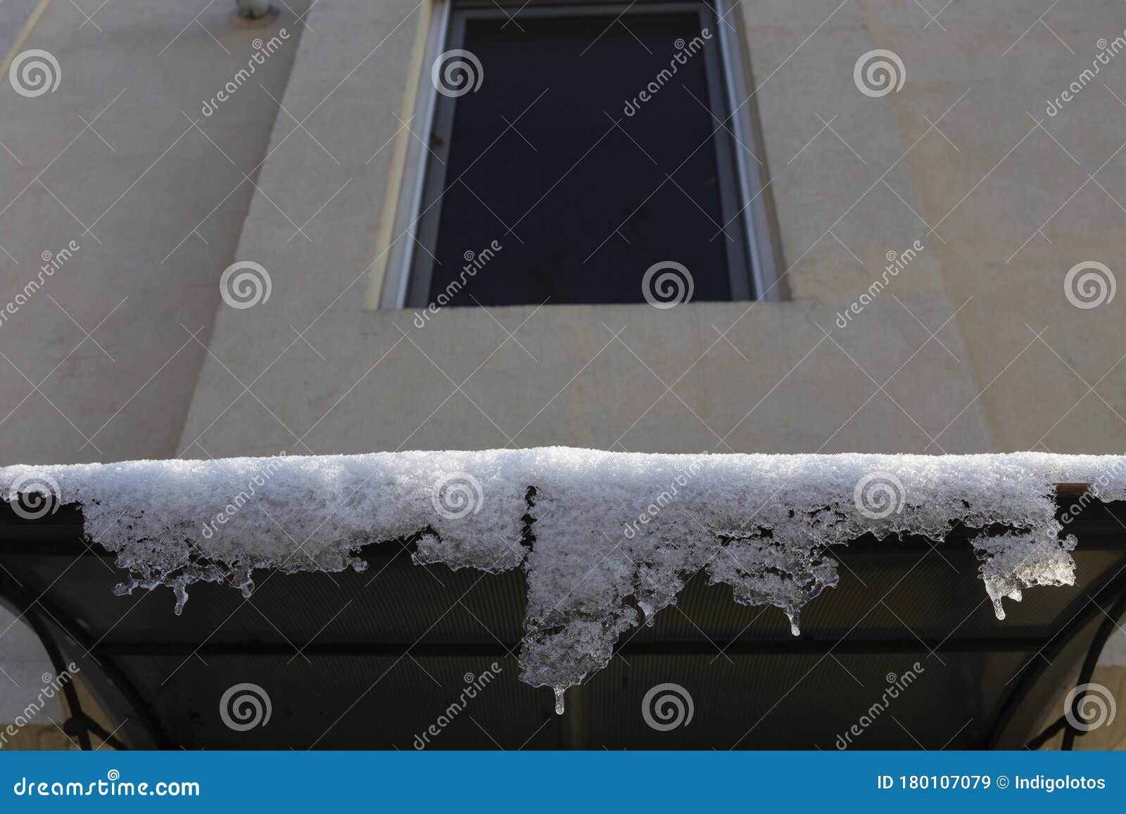 Frozen snow on the roof stock image. Image of snow, white - 180107079