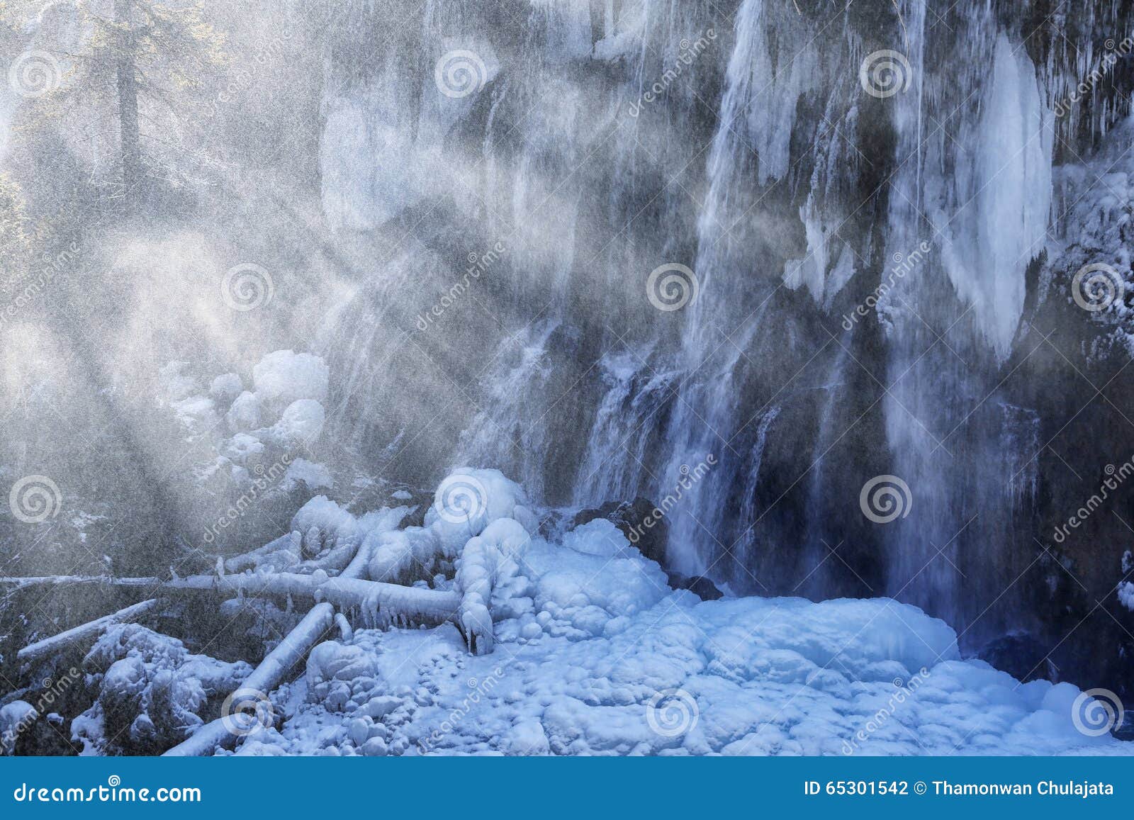 Frozen waterfall stock photo. Image of nature, season - 65301542
