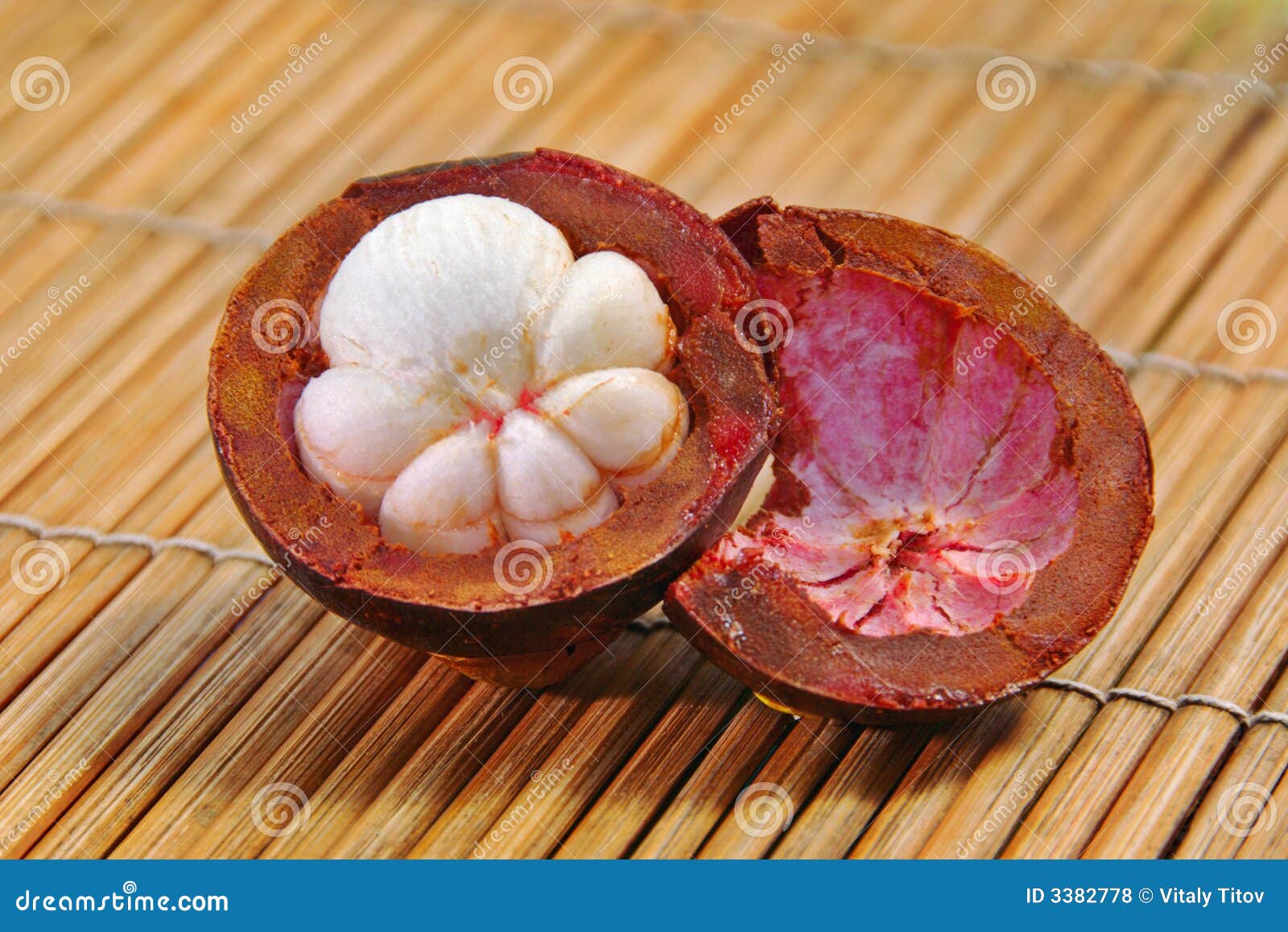 Fruit de mangoustan photo stock. Image du philippines - 3382778