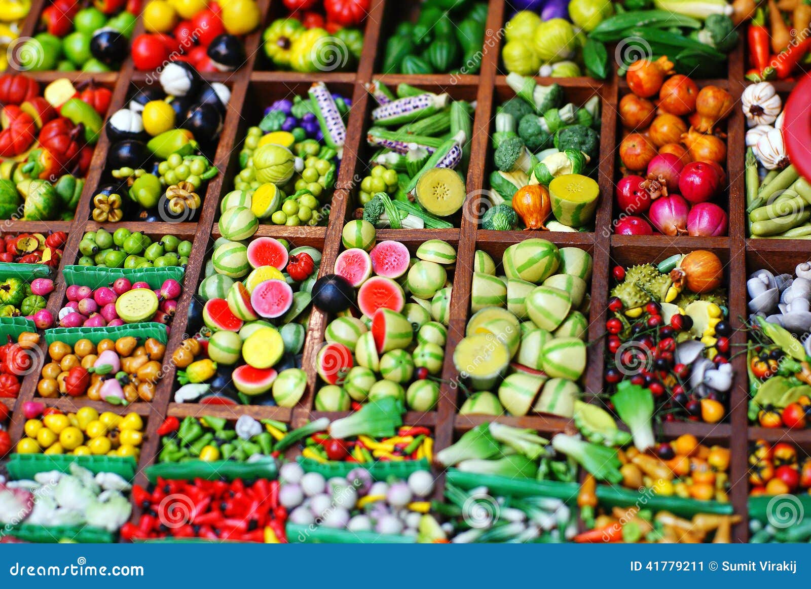 Fruit et légume image stock. Image du fleuraison, ovaires - 41779211