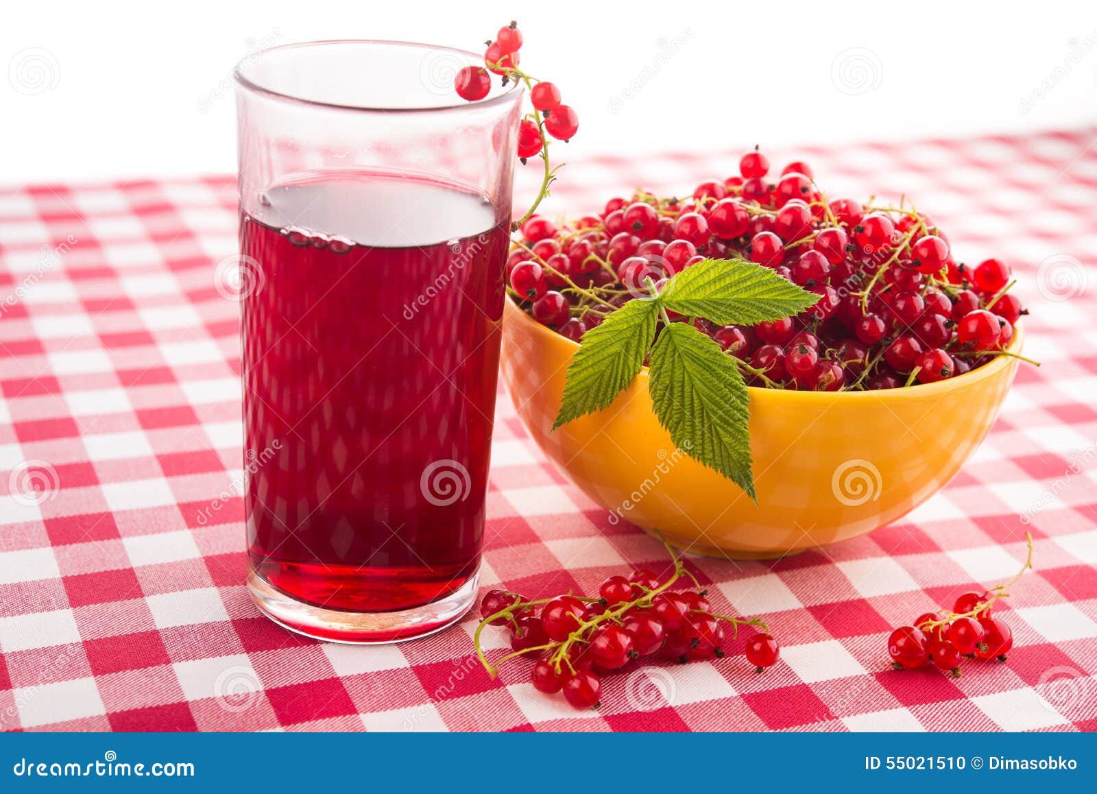 Fruit Juice and Red Currant Stock Photo - Image of cluster, delicious ...