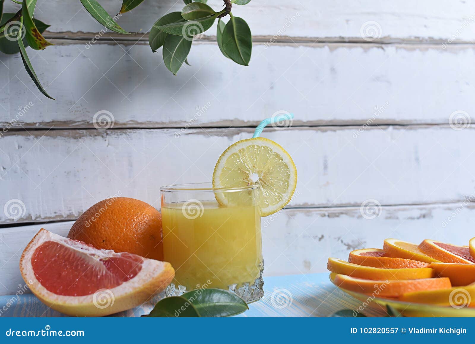 Fruit and Juice on the Table Stock Image - Image of beverage, aromatic ...