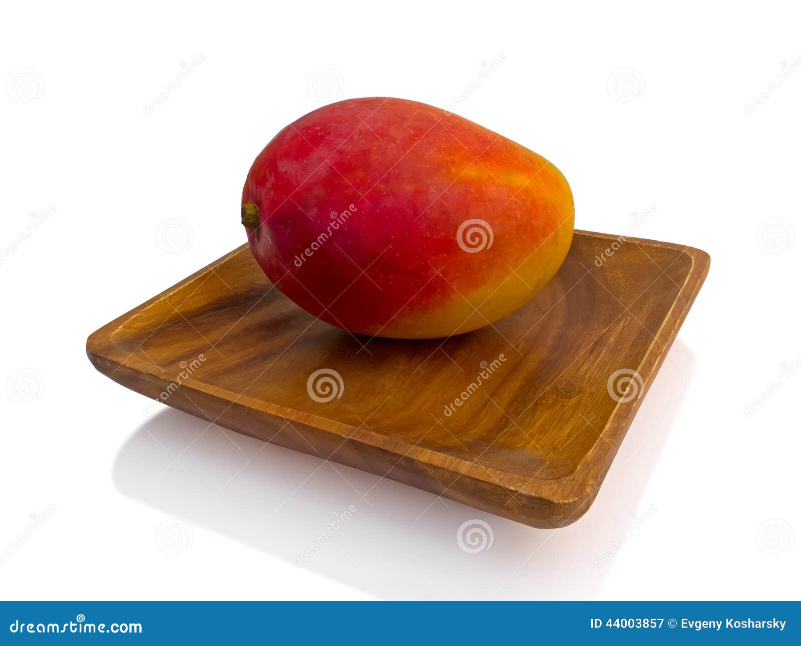 Fruit Mango on Wooden Plate Stock Image - Image of studio, white: 44003857