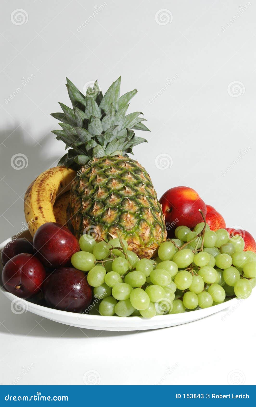 Fruit Platter Royalty-Free Stock Photo | CartoonDealer.com #153843
