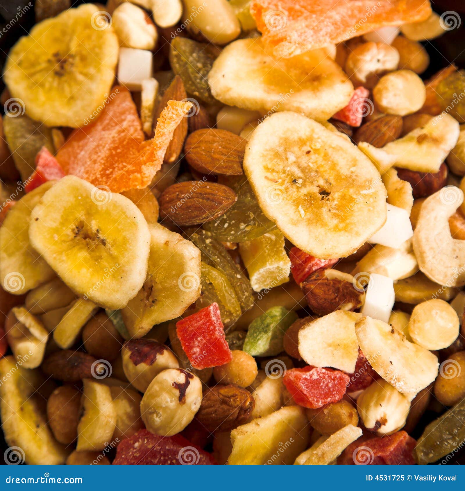 Fruit sec image stock. Image du banane, délicatesse, régime - 4531725