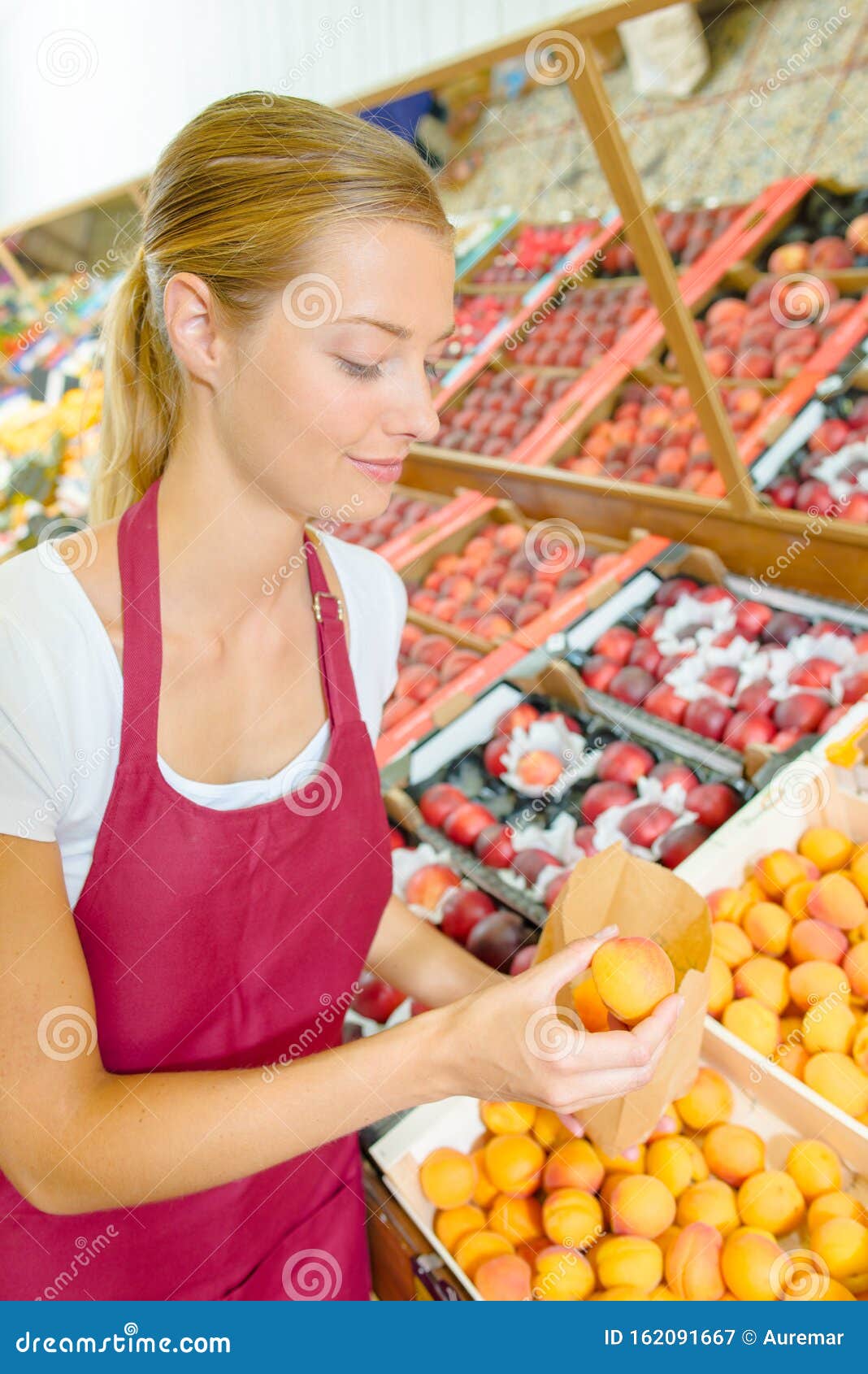 She fruit stall worker stock image. Image of tropical - 162091667