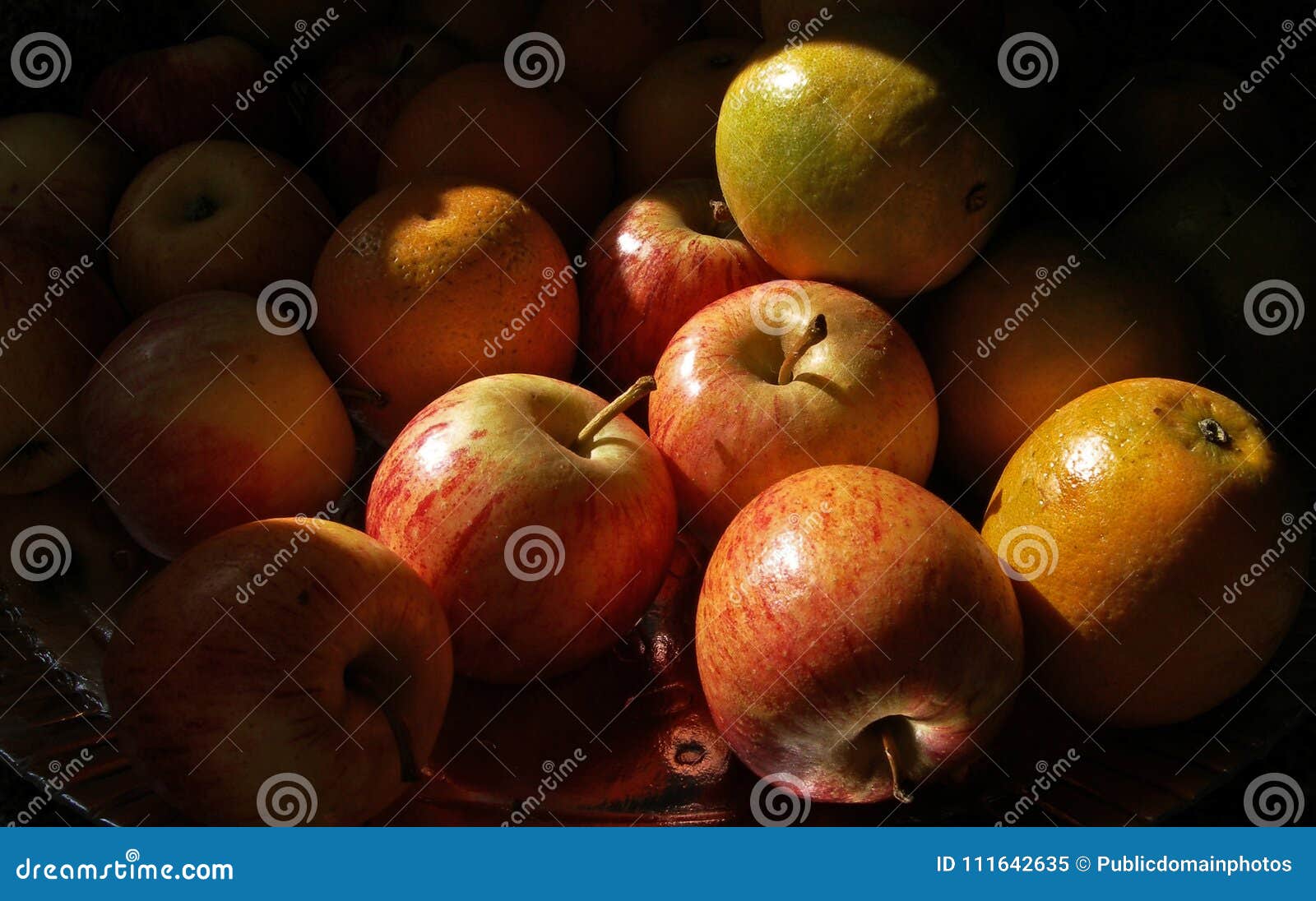 Fruit, Still Life, Still Life Photography, Apple Picture. Image: 111642635
