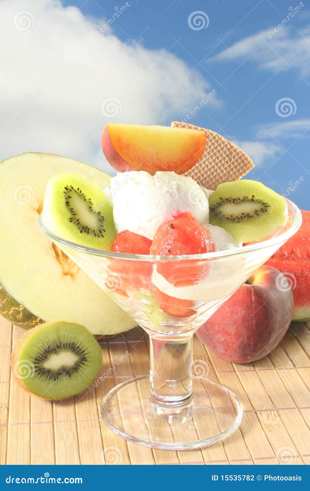 Fruit sundae stock photo. Image of kiwi, peach, calories - 15535782