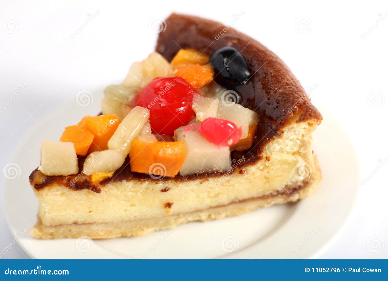 Fruit Topped Sponge Close Up Stock Photo - Image of topping, cherry ...