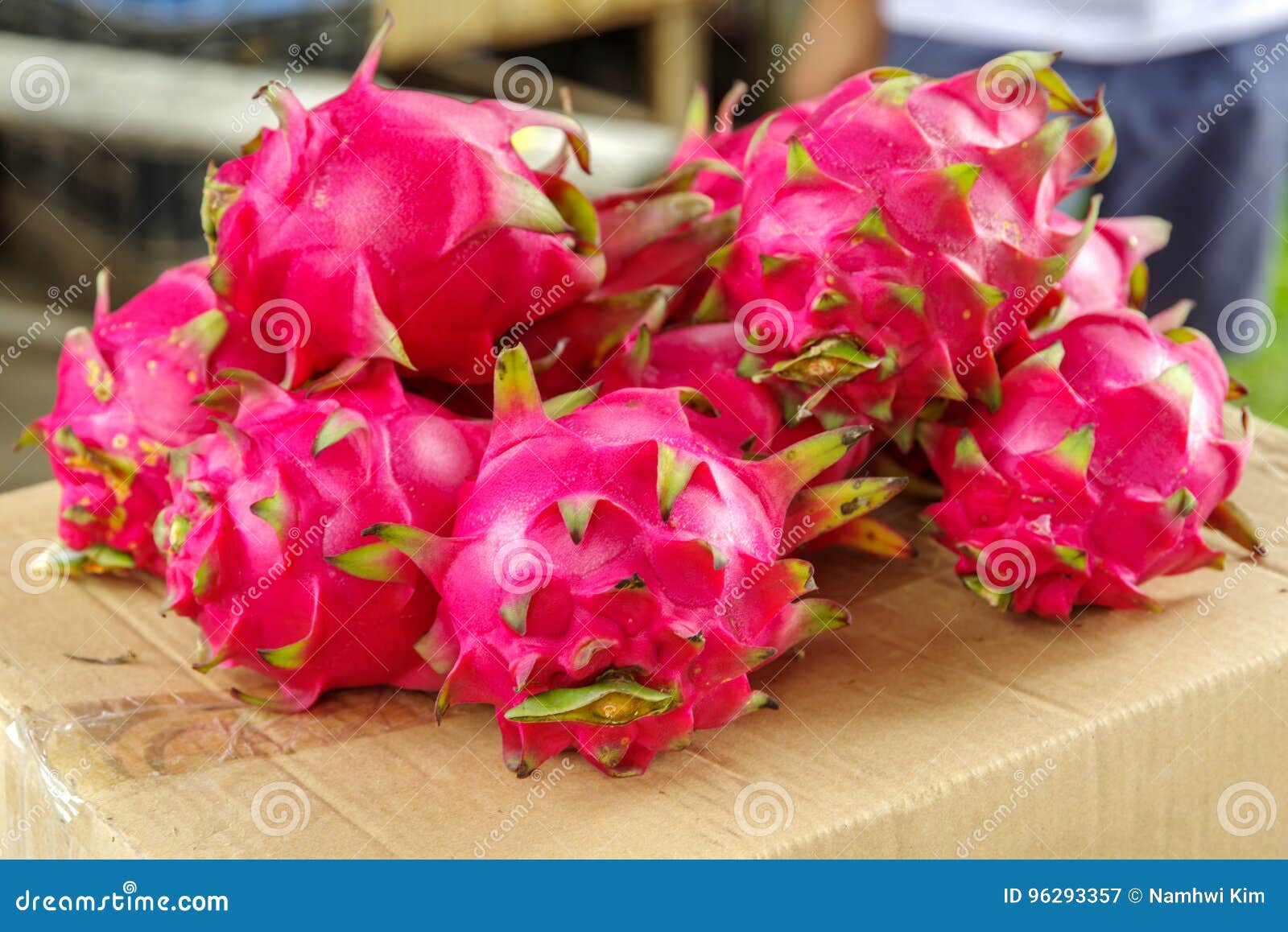 Fruit Tropical Pitaya& X28 ; Dragon Fruit Rouge Et X29 ; Image stock ...