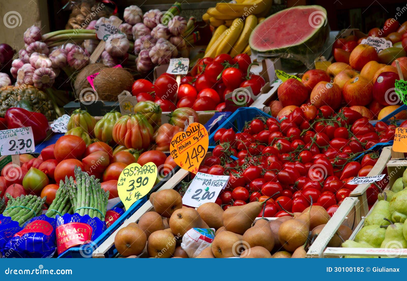 Fruit and vegetable stand stock photo. Image of market - 30100182