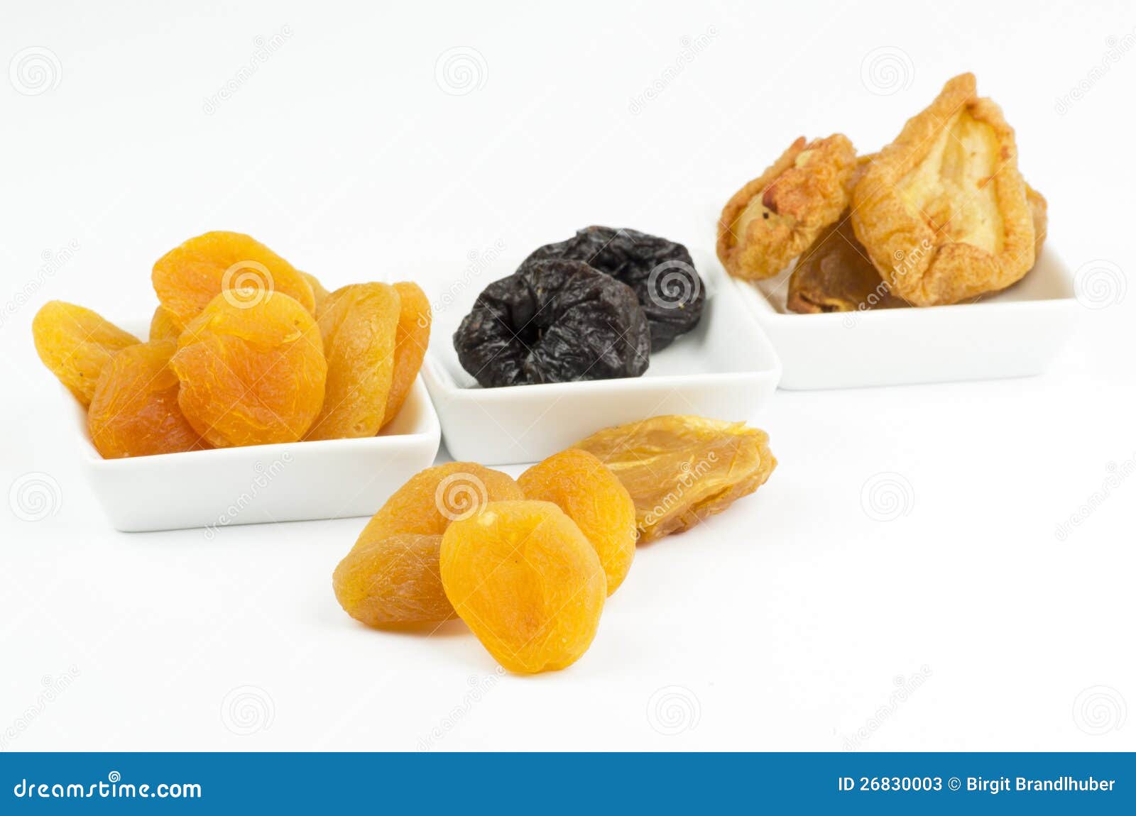 Fruits secs image stock. Image du diététique, doux, place - 26830003
