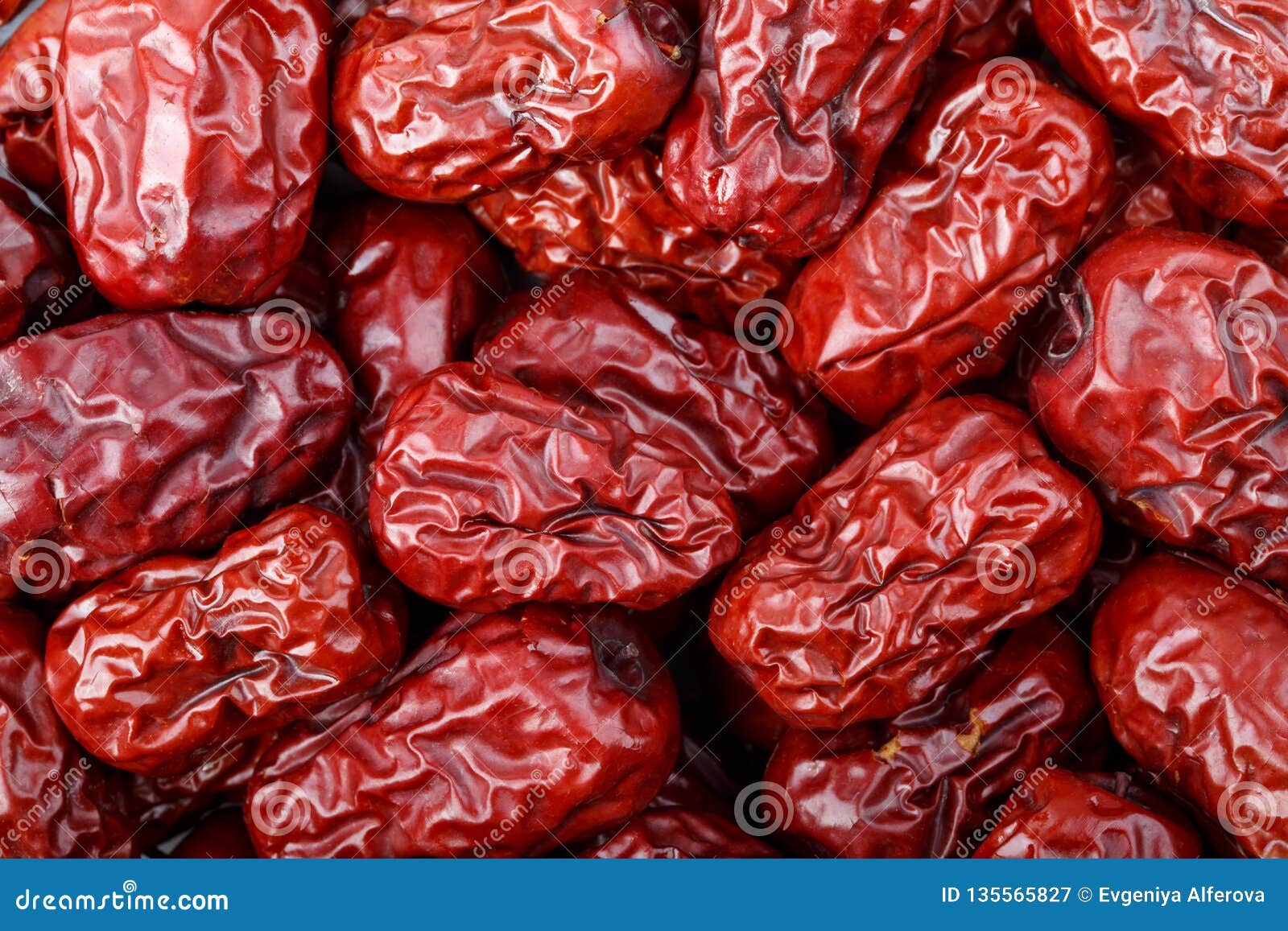 Fruits Secs De Jujube, Dates Rouges Image stock - Image du fond ...