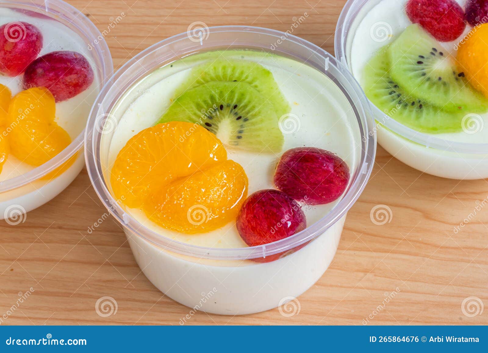 Fruity Milk Pudding, Sweet Vanilla Silk Pudding Dessert with Fruit ...