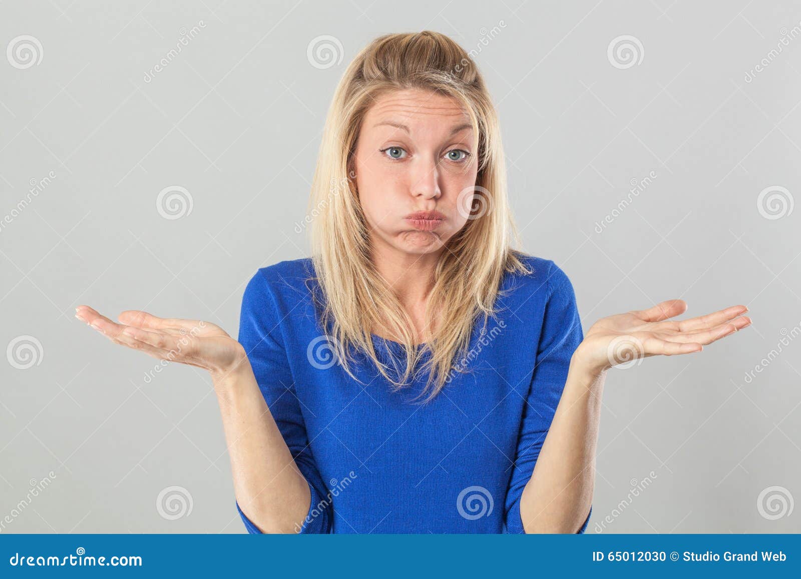 Puffed Out Cheeks Emoticon Vector Illustration 85080614